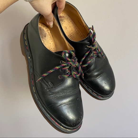 Dr. Martens | Shoes | Vintage 9s Doc Martens Black Mie England Rainbow ...